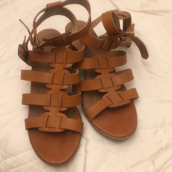 Bella Marie | Shoes | Bella Marie Strappy Heeled Sandals | Poshmark